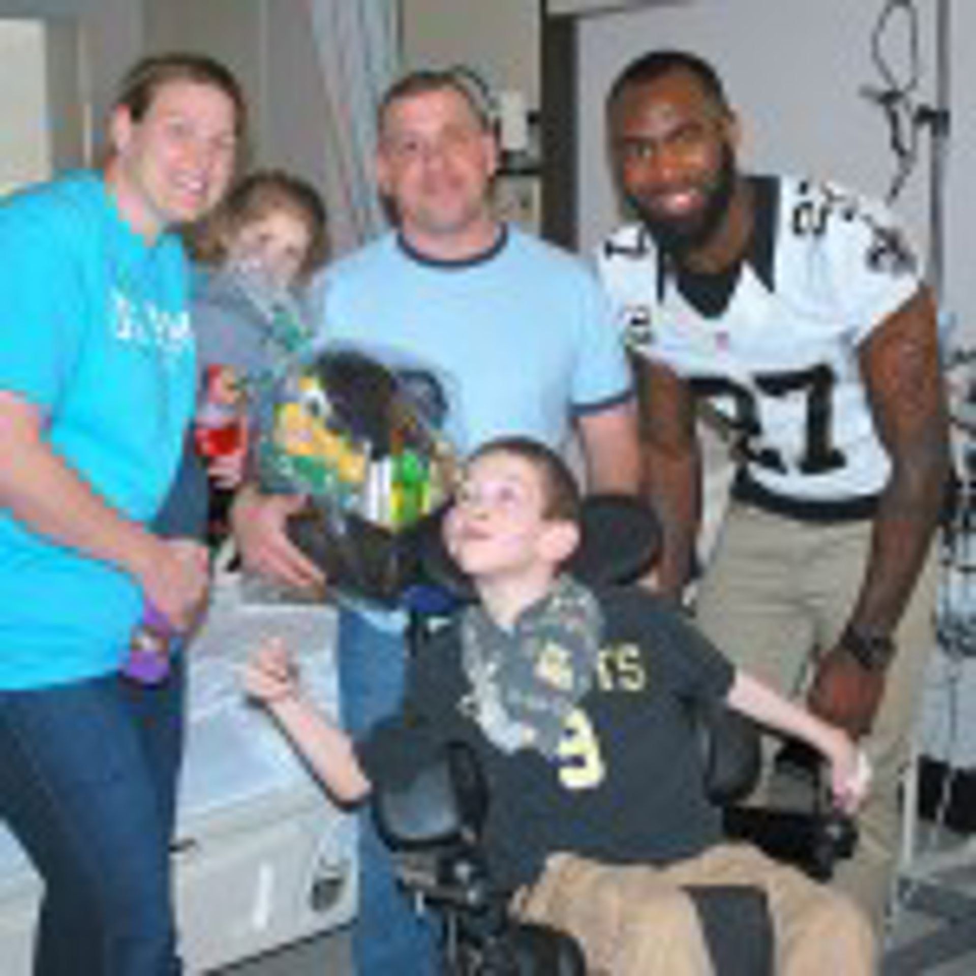 New Orleans Saints Deliver Super Baskets of Hope | Basket of Hope